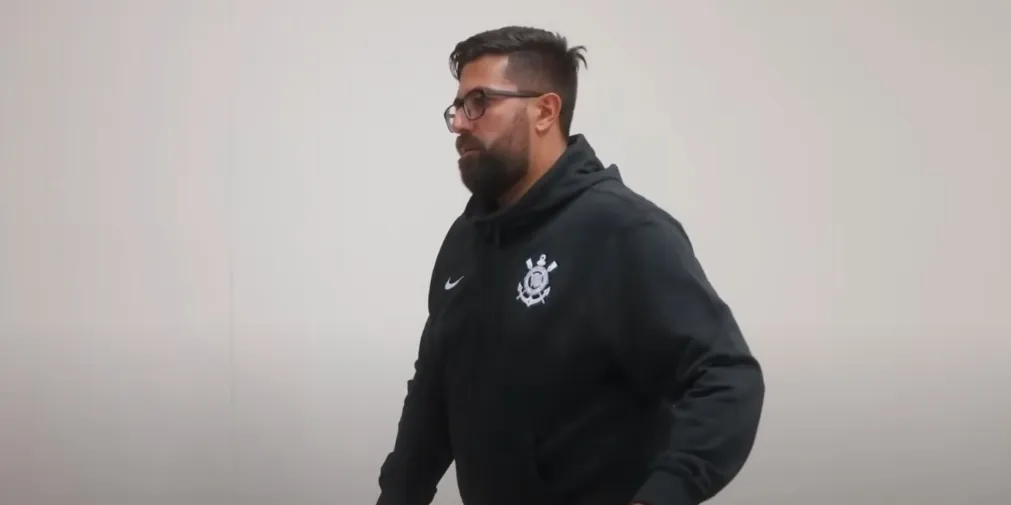 Laruccia comenta saída do Corinthians sub-17 e mira Série A ...